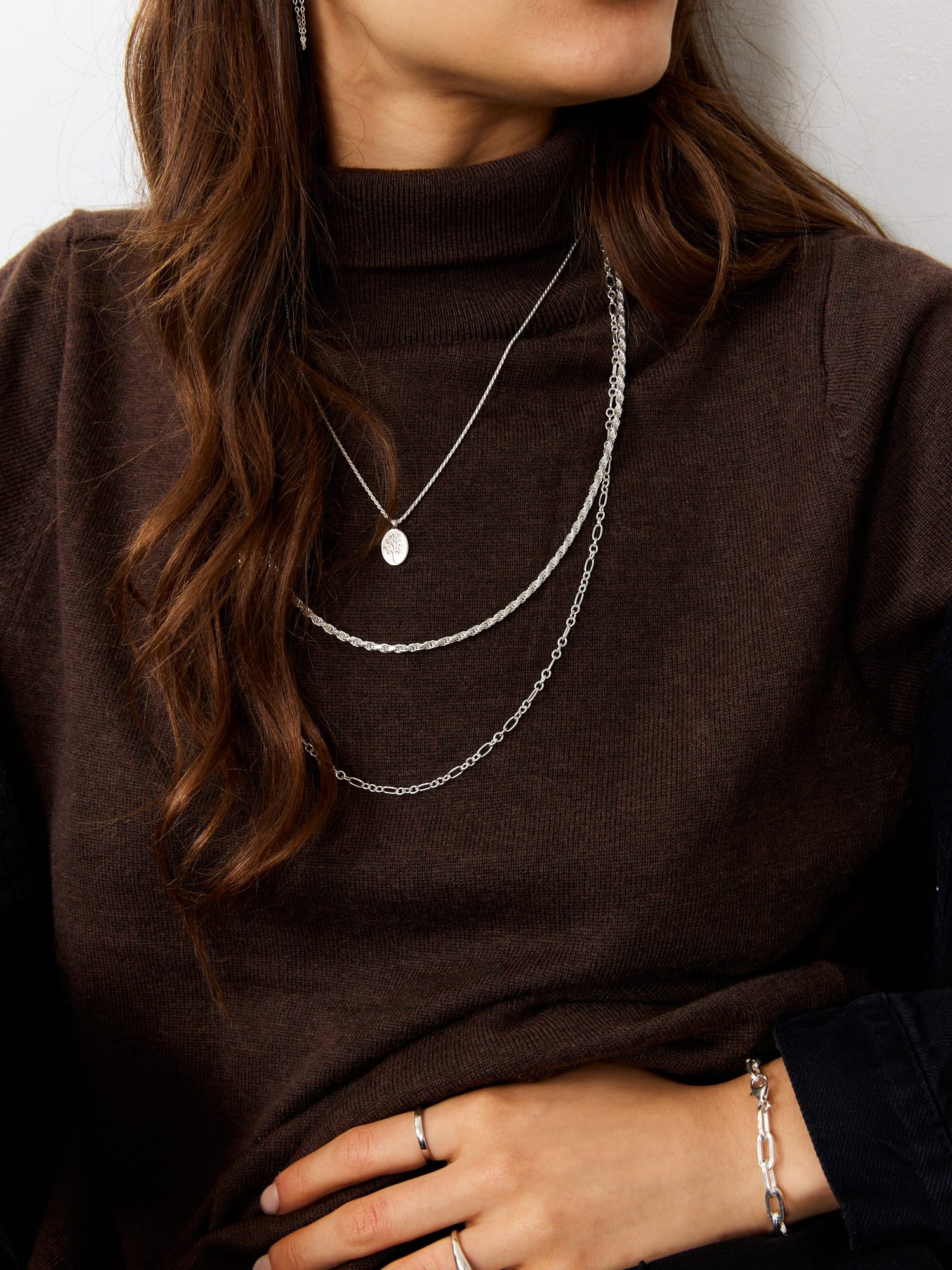 FLOWER SILVER NECKLACE - Halel